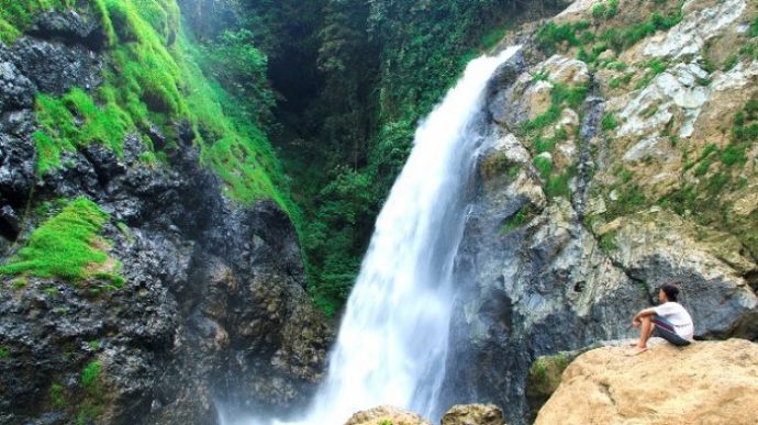 Air Terjun Girimanik: Wisata Tersembunyi di Wonogiri - Bakpia Mutiara Jogja
