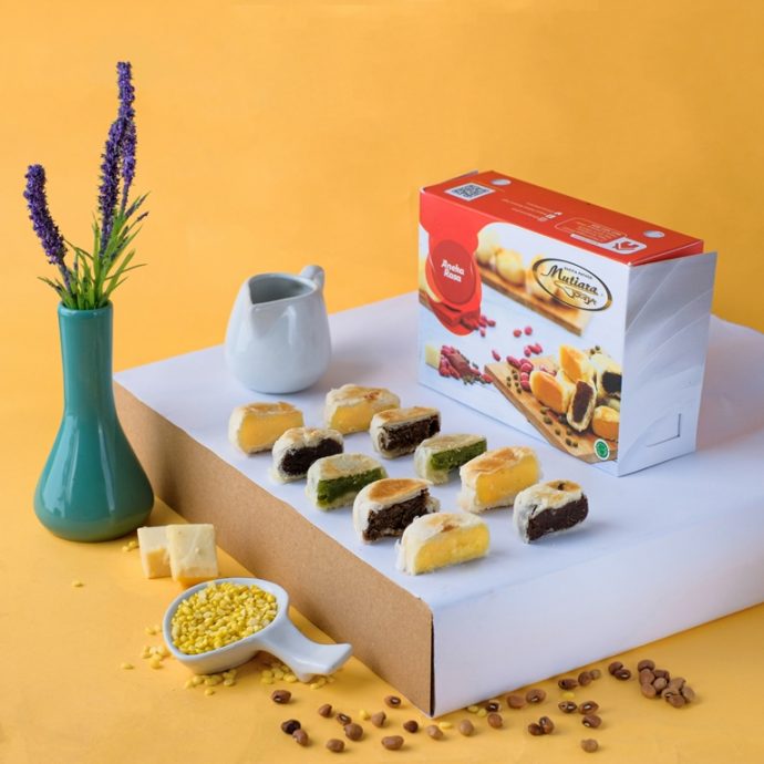 Bakpia Aneka Rasa Isi 10. Lebih Hemat, Lebih Kekinian - Bakpia Mutiara ...